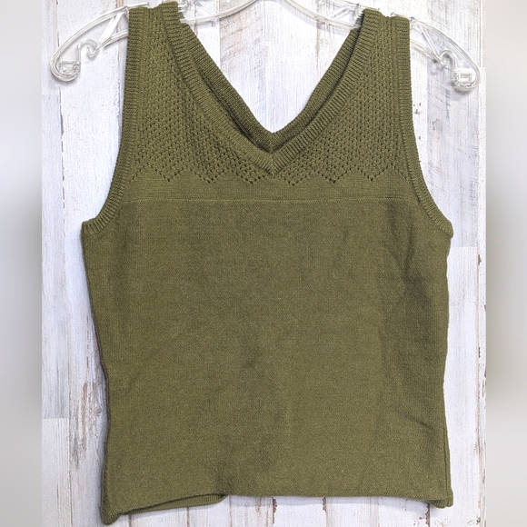 Sundance | Tops | Sundance Cropped Sweater Tank Top M L Olive Green ...